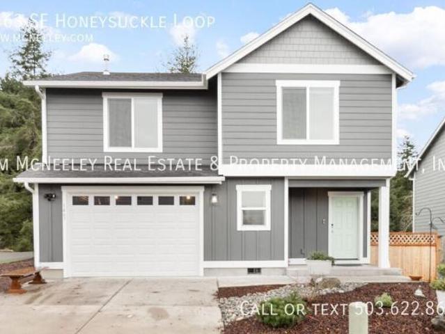 3 Br, 3 bath, Single Family 1463 SE Honeysuckle Loop