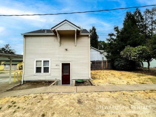 3 Br, 3 bath, Single Family 1472 E 19th Avenue