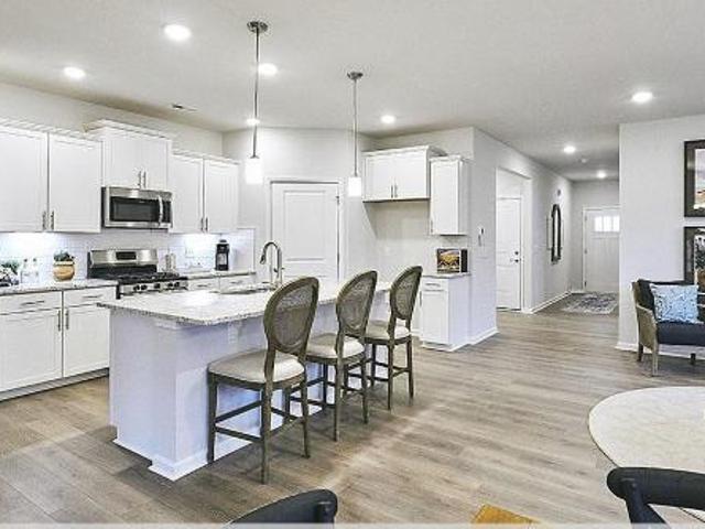 3 Br, 3 bath, Single Family 1515 Highfields Rd