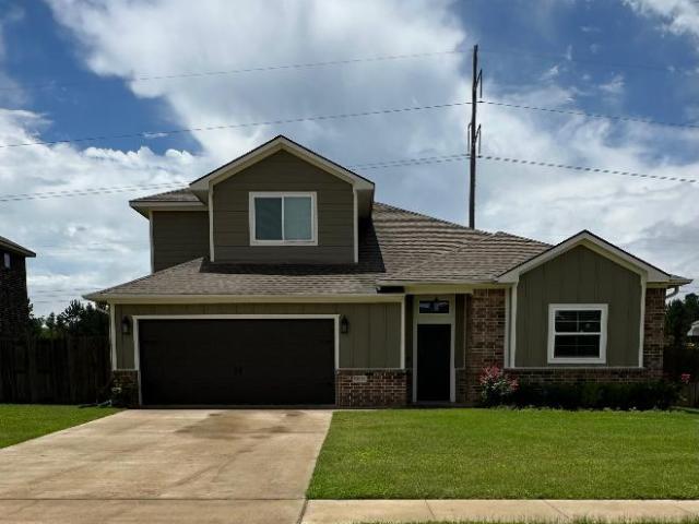 3 Br, 3 bath, Single Family 15439 Anna Ln