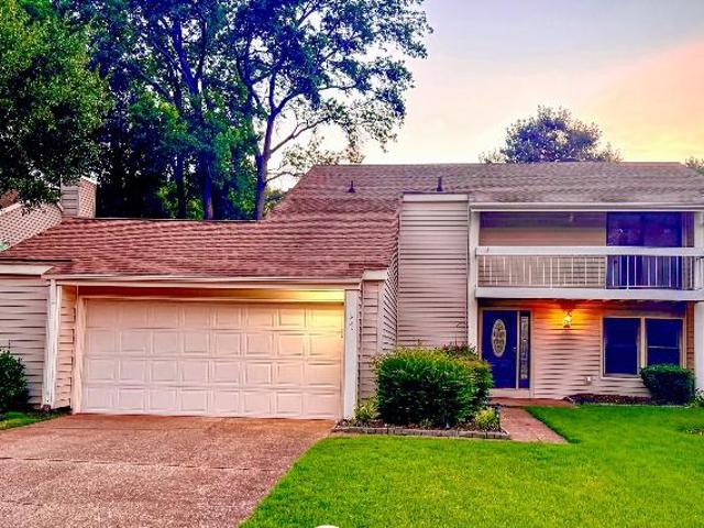 3 Br, 3 bath, Single Family 1556 Beachview Drive