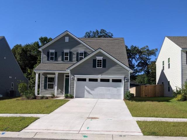 3 Br, 3 bath, Single Family 155 Country Oaks Ln