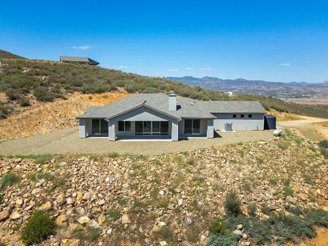 3 Br, 3 bath, Single Family 15689 E Orchard View Road
