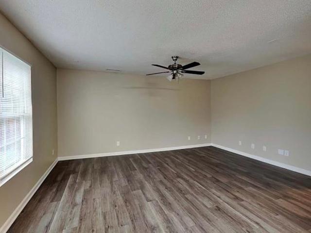 3 Br, 3 bath, Single Family 1596 Matthew Allen Cir