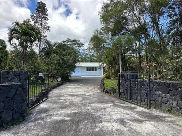 3 Br, 3 bath, Single Family 15 1826 32nd Ave