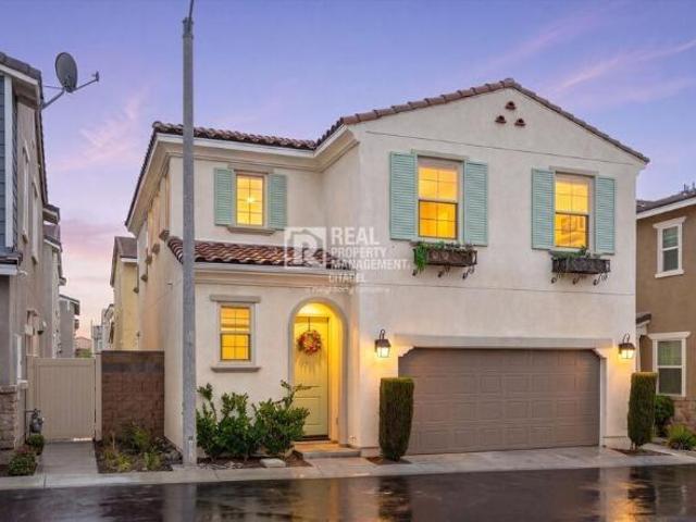 3 Br, 3 bath, Single Family 1604 Armijo Pl