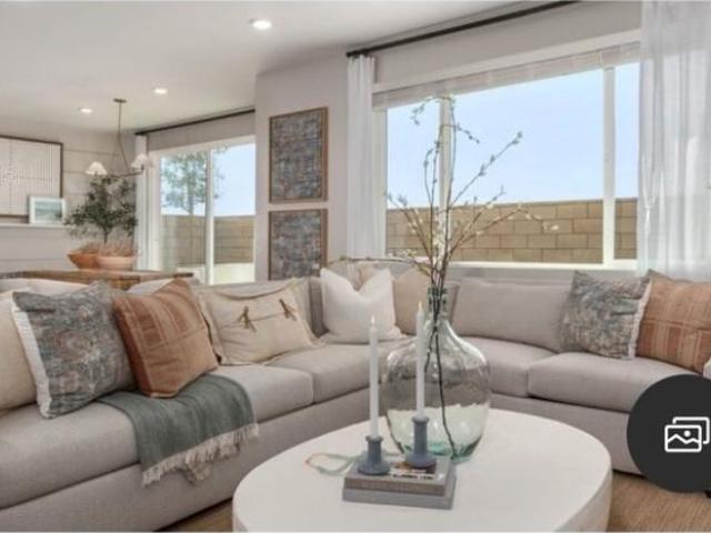 3 Br, 3 bath, Single Family 16273 # 5 Castello Lane