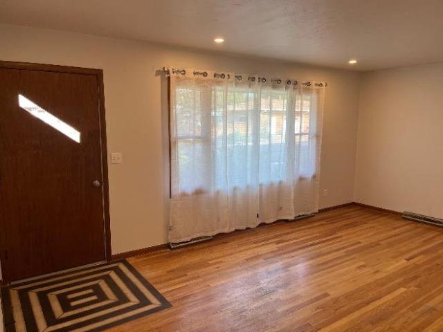 3 Br, 3 bath, Single Family 1628 Smith Pl