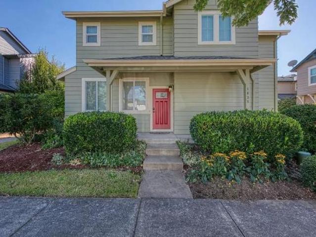 3 Br, 3 bath, Single Family 1635 Hamlet Lane