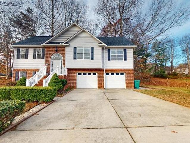 3 Br, 3 bath, Single Family 1636 Harper Spring Drive