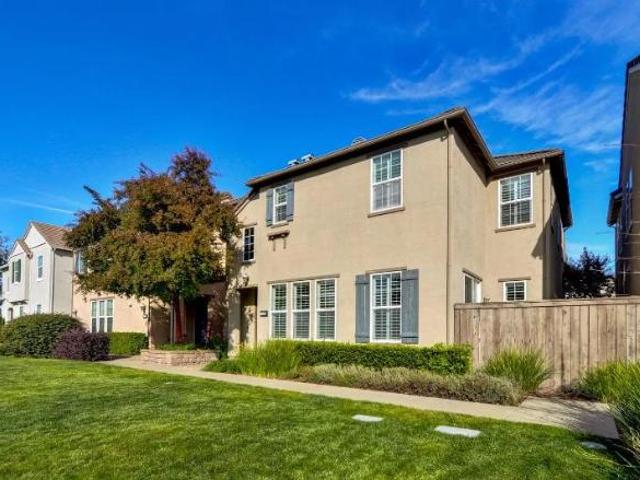 3 Br, 3 bath, Single Family 174 Talmont Cir