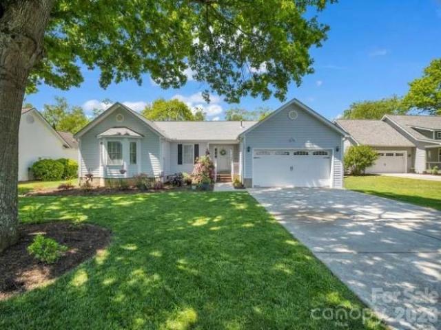 3 Br, 3 bath, Single Family 179 Kingfisher Ln