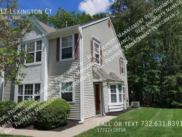 3 Br, 3 bath, Single Family 17 Lexington Ct
