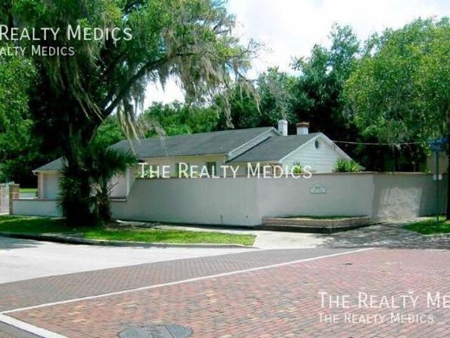 3 Br, 3 bath, Single Family 1807 N Park Ave