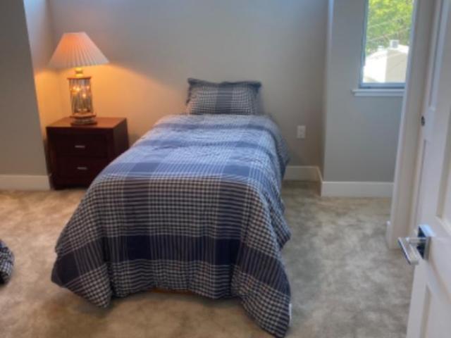 3 Br, 3 bath, Single Family 1814 Solons Aly