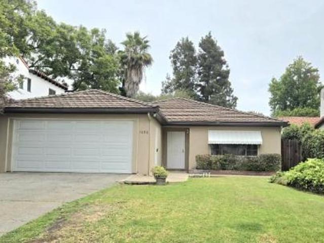 3 Br, 3 bath, Single Family 1890 S Los Robles Ave