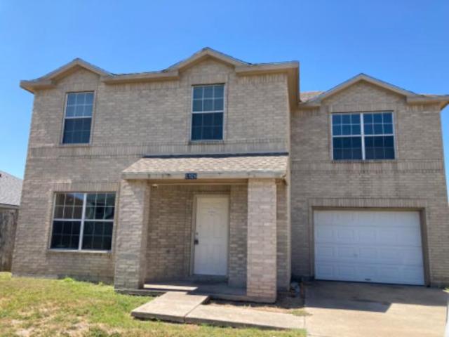 3 Br, 3 bath, Single Family 1926 W Jefferson