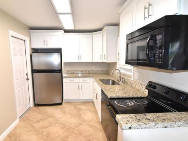3 Br, 3 bath, Single Family 19287 Liberty Road