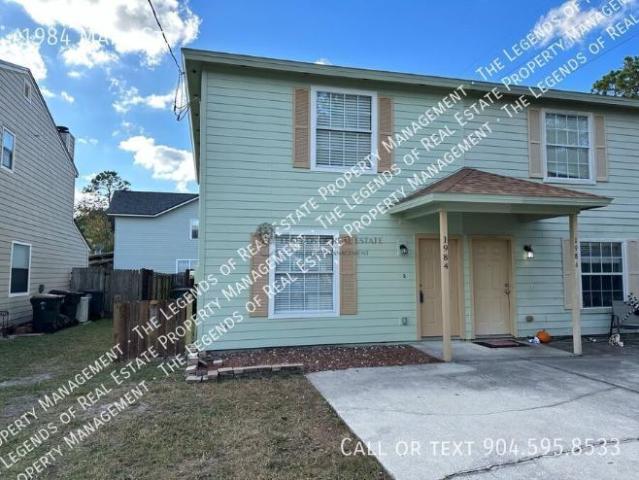 3 Br, 3 bath, Single Family 1984 Mary St