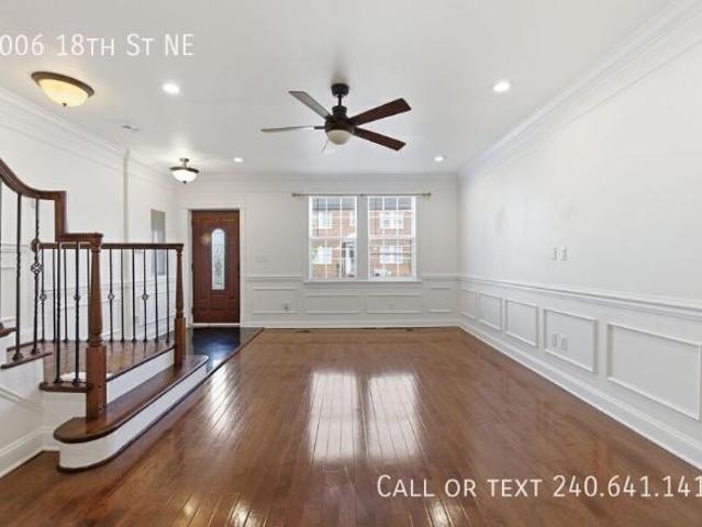 3 Br, 3 bath, Single Family 1006 18th St NE