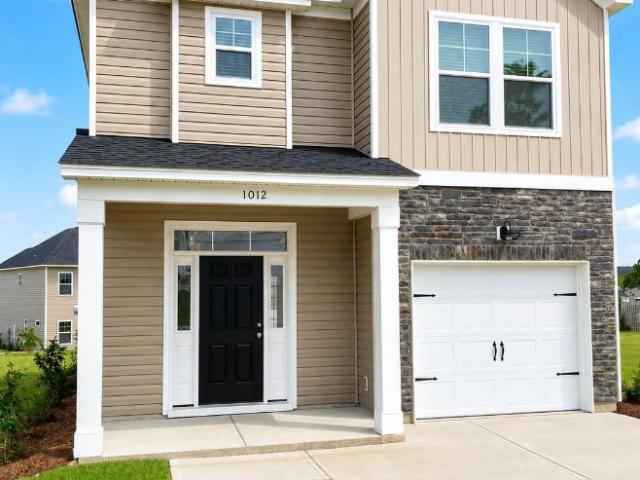 3 Br, 3 bath, Single Family 1012 Winter Way