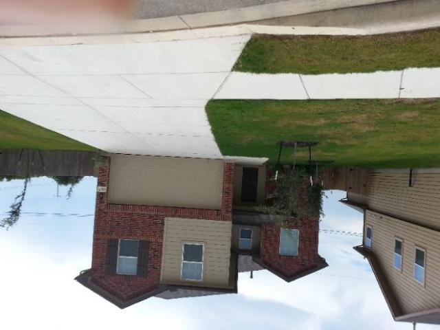 3 Br, 3 bath, Single Family 10237 Metz Vly