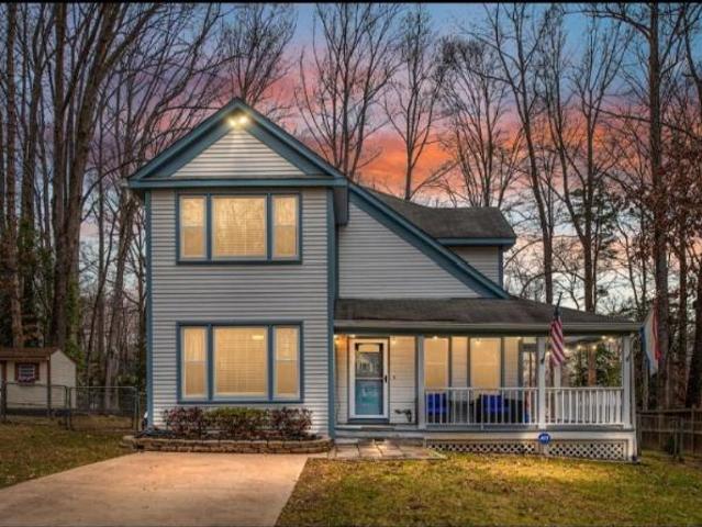 3 Br, 3 bath, Single Family 1028 Isabella Dr