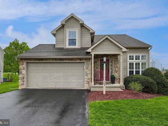 3 Br, 3 bath, Single Family 102 Bloomfield Dr