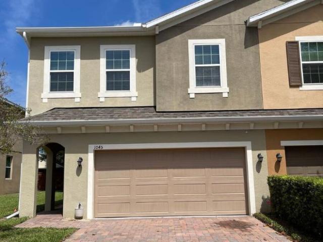 3 Br, 3 bath, Single Family 1045 Palma Verde Pl