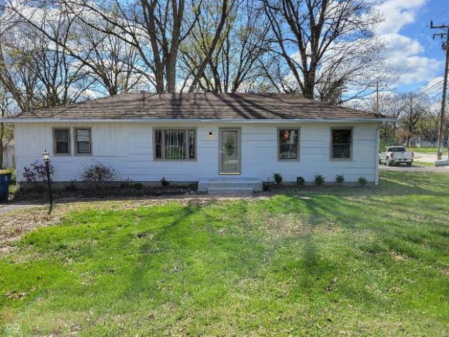 3 Br, 3 bath, Single Family 10570 Barmore Ave