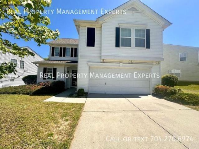 3 Br, 3 bath, Single Family 10834 Glenluce Ave