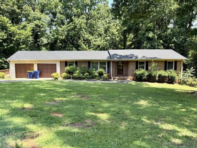 3 Br, 3 bath, Single Family 109 James Dr
