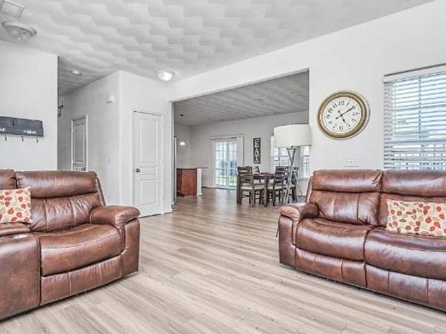 3 Br, 3 bath, Single Family 113 Norfleet Ln