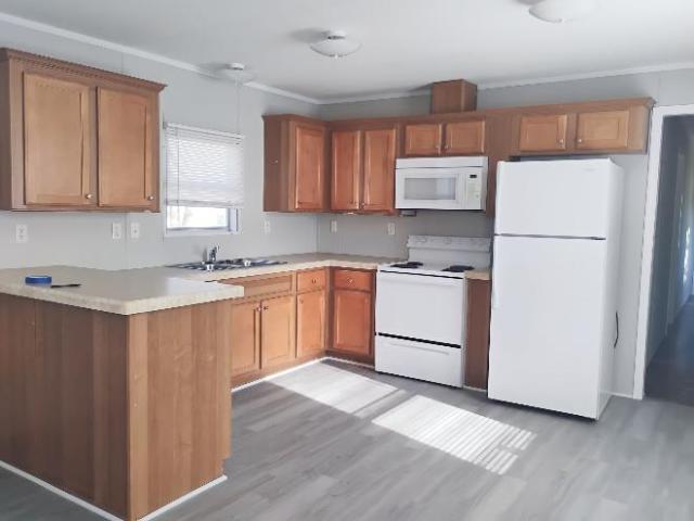 3 Br, 3 bath, Single Family 110 North Michigan Street