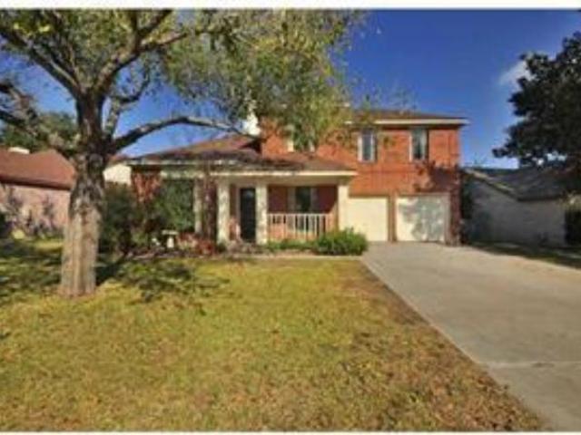 3 Br, 3 bath, Single Family 1113 Paint Brush Trl