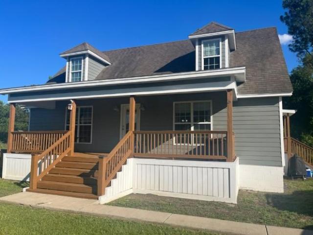 3 Br, 3 bath, Single Family 112 Brookfield Drive