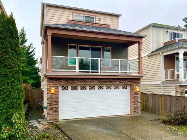 3 Br, 3 bath, Single Family 1133 North 183rd St