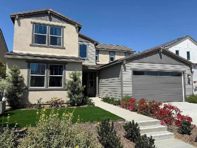 3 Br, 3 bath, Single Family 117 Takamasa Way