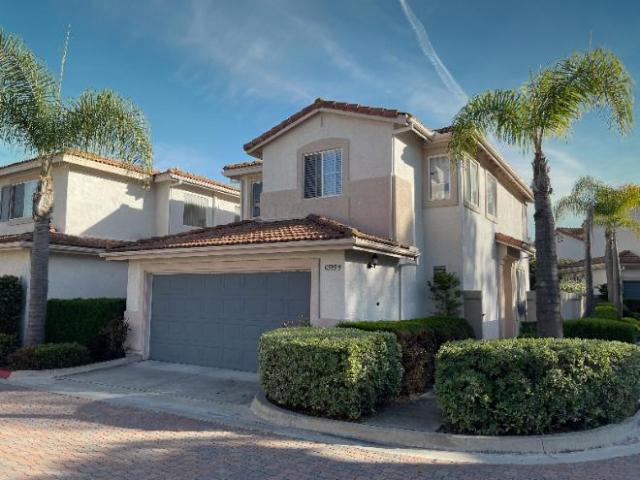 3 Br, 3 bath, Single Family 11595 Compass Point Dr N