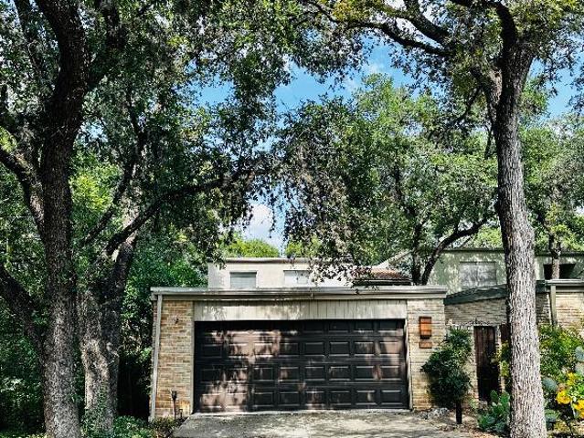 3 Br, 3 bath, Single Family 11722 Caprock St