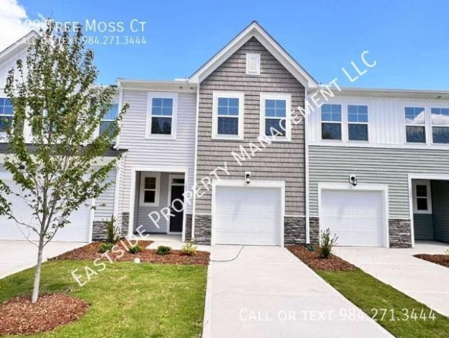 3 Br, 3 bath, Single Family 123 Tree Moss Ct