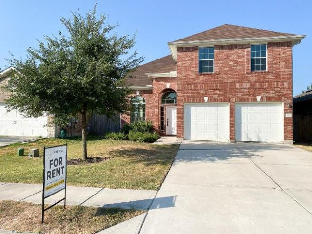 3 Br, 3 bath, Single Family 12021 Pecangate Way