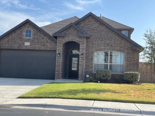 4 Br, 3 bath, Single Family 1219 Pavilion Pkwy
