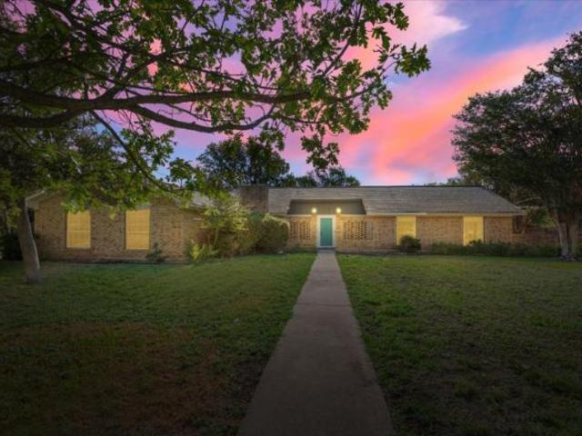 3 Br, 3 bath, Single Family 12205 Midland Walk