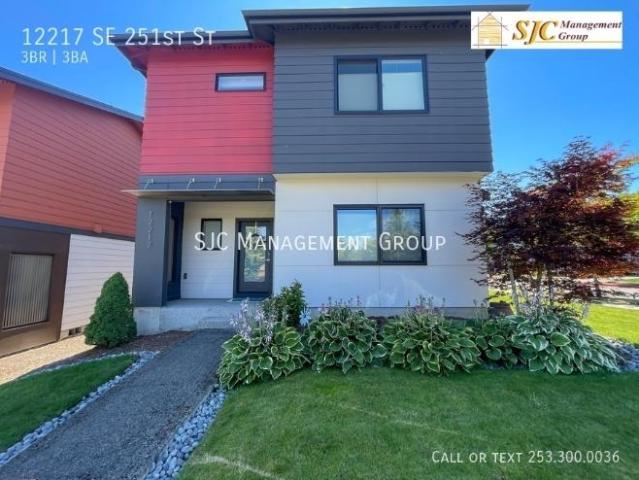 3 Br, 3 bath, Single Family 12217 SE 251st St