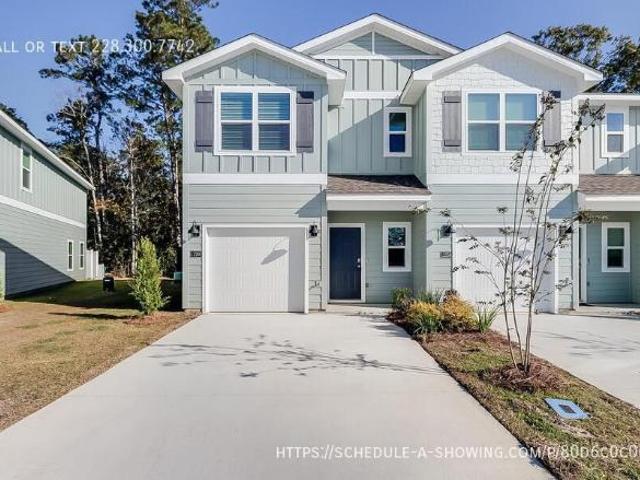 3 Br, 3 bath, Single Family 12258 Fraizer Ln