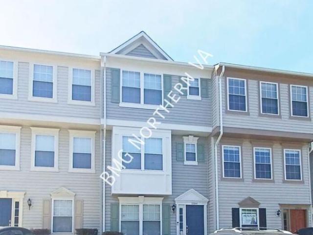 3 Br, 3 bath, Single Family 12341 Newcastle Loop