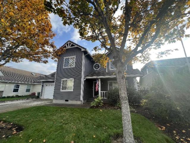3 Br, 3 bath, Single Family 1241 Masters Avenue