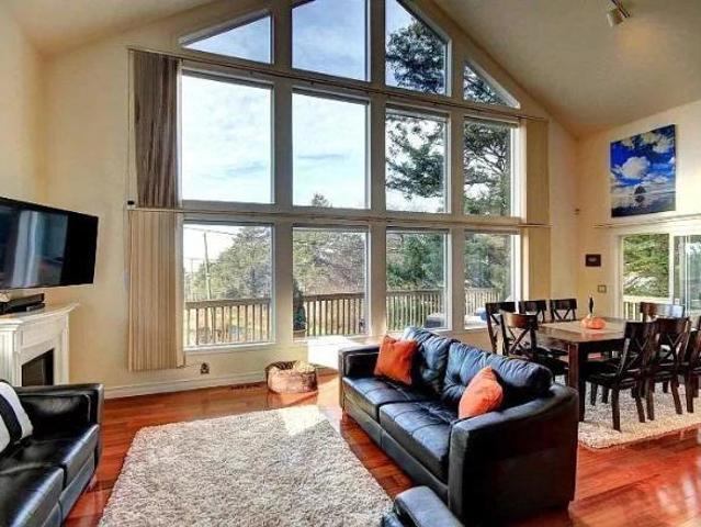 3 Br, 3 bath, Single Family 124 Amber Ln