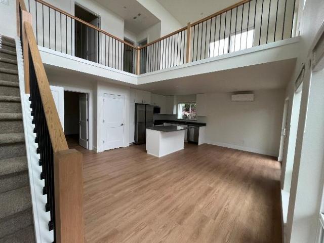 3 Br, 3 bath, Single Family 12907 SE Ridgecrest Rd